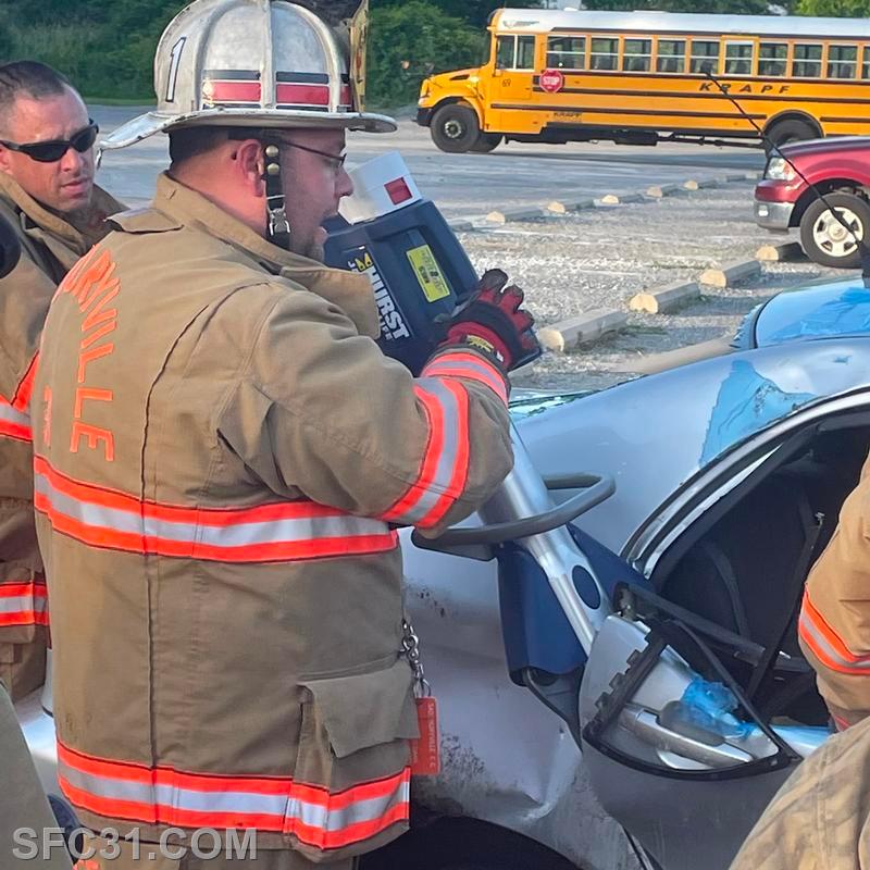 Vehicle Extrication Training - Sadsburyville Fire Company No. 1